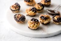 Mini Boston Cream Pie Recipe - Baran Bakery
