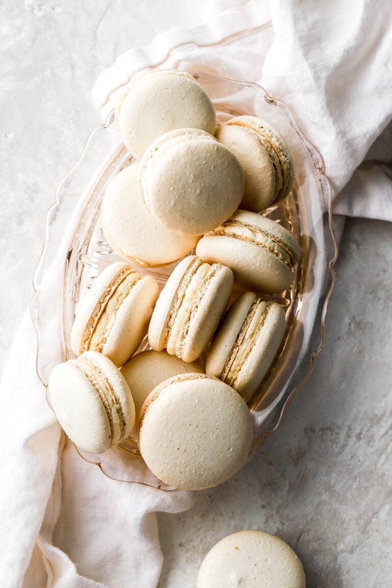 Vanilla Macaron Recipe - Baran Bakery