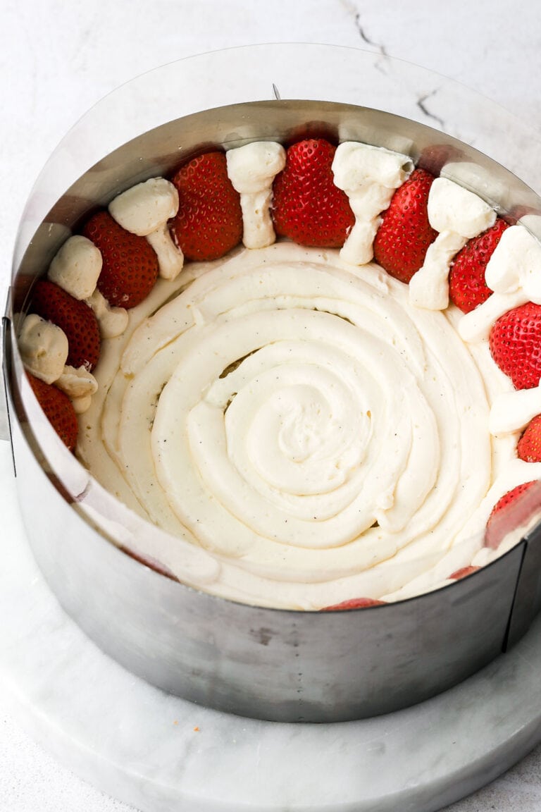Fraisier Cake - Baran Bakery