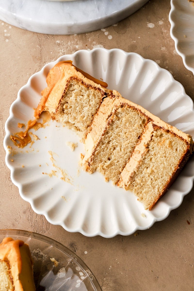 Butterscotch Cake - Baran Bakery