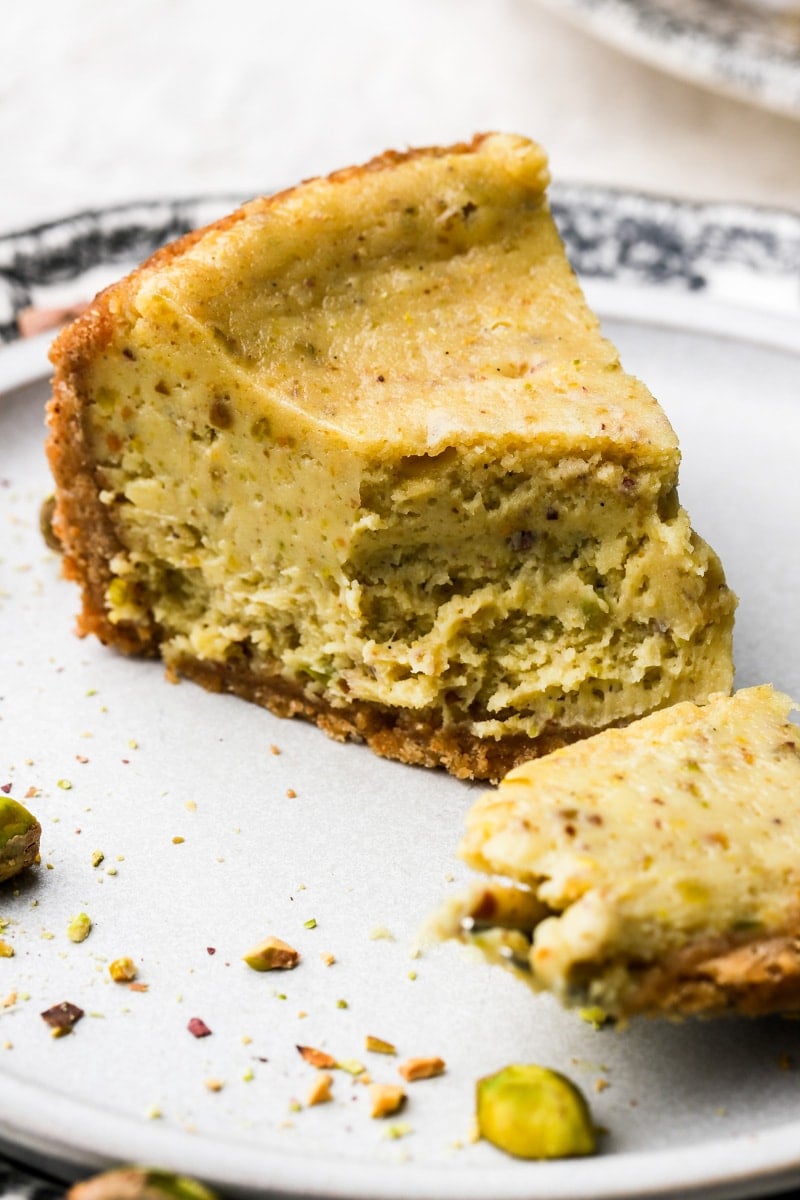 Pistachio Cheesecake - Baran Bakery