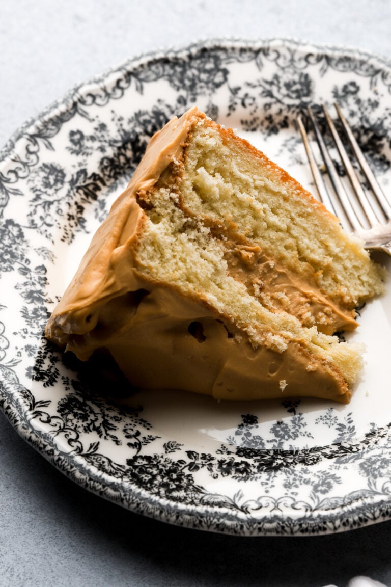 Dulce de Leche Cake - Baran Bakery