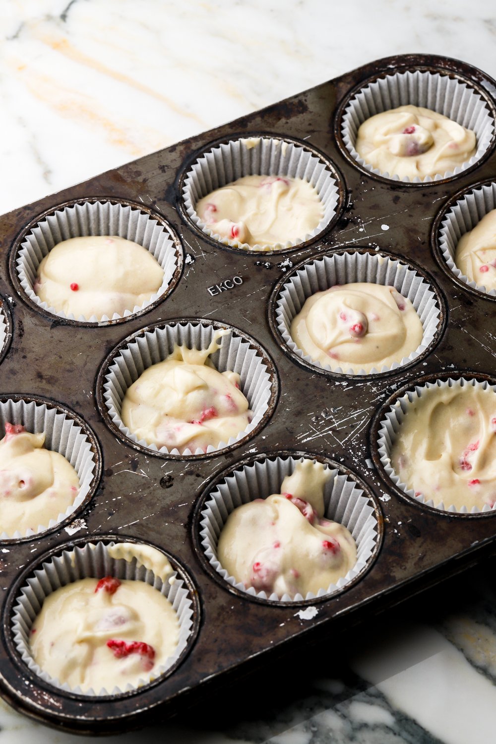 White Chocolate Raspberry Cupcakes - Baran Bakery