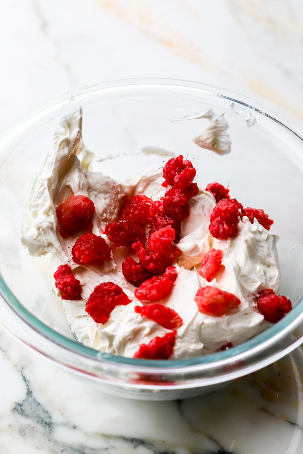 White Chocolate Raspberry Cupcakes - Baran Bakery