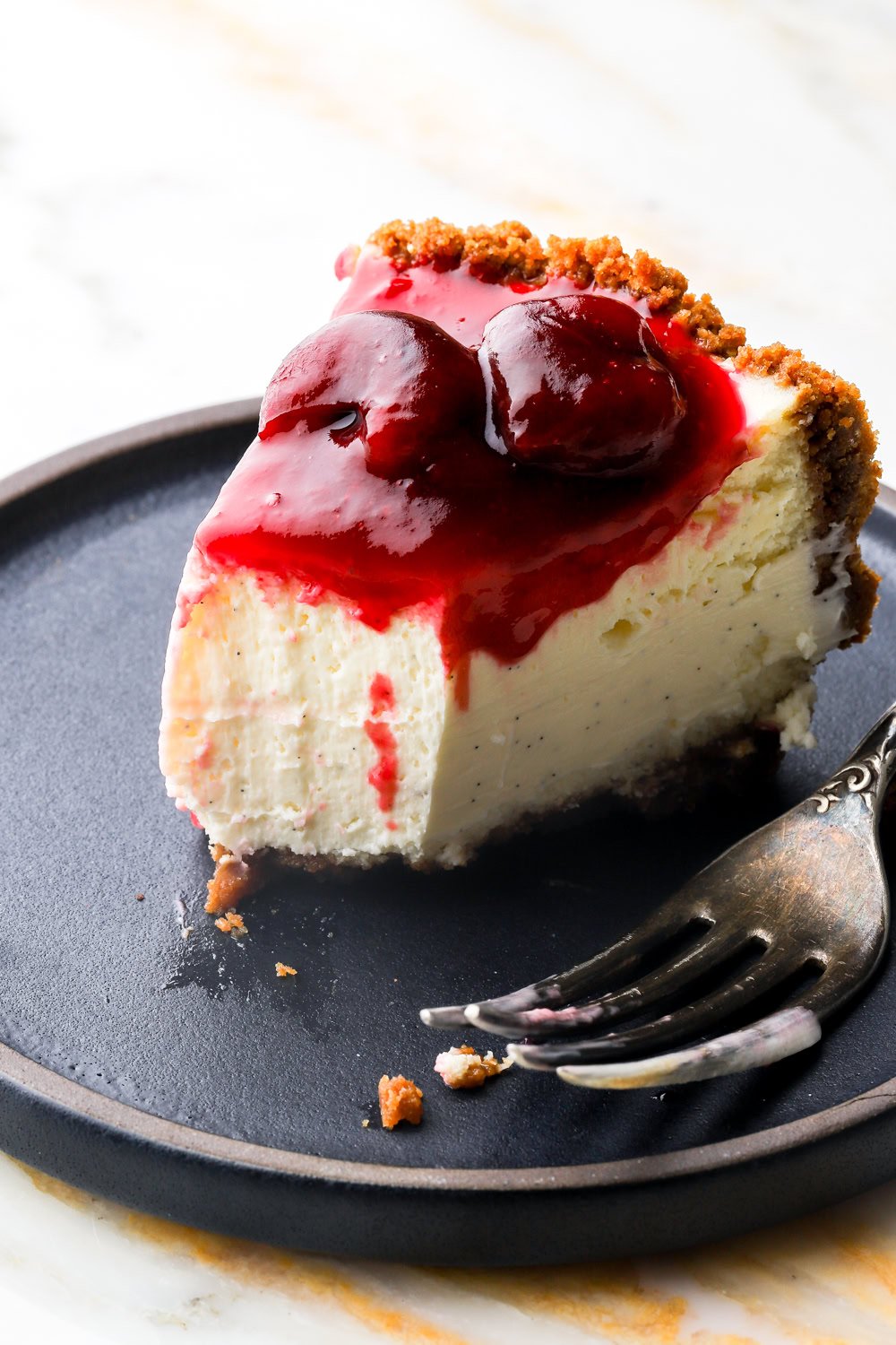 Cherry Cheesecake - Baran Bakery